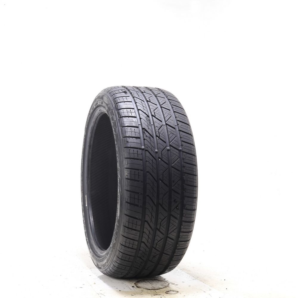Set of (2) New 245/40ZR19 Road Hugger GTZ 98W - 10/32 | Utires