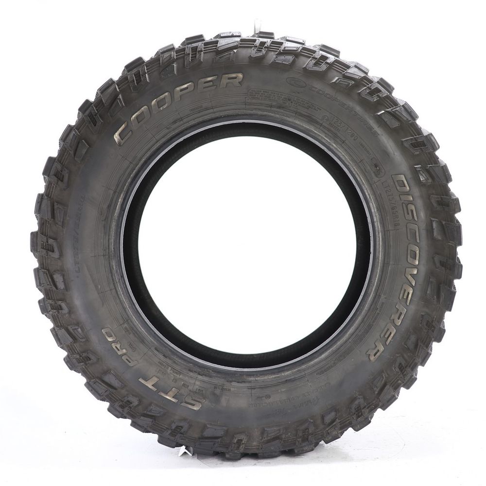 Set of (2) Used LT 275/65R18 Cooper Discoverer STT Pro 123/120Q - 9.5 ...