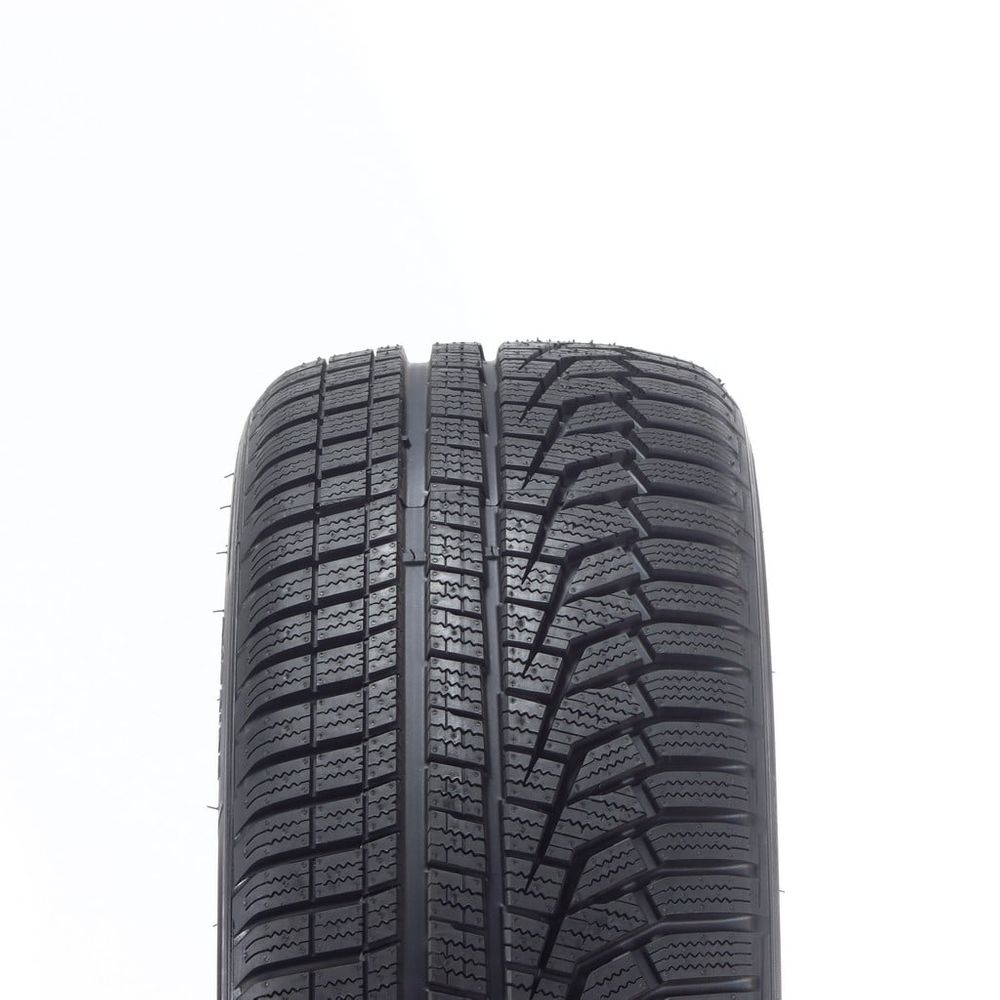Set of (4) Driven Once 225/45R18 Hankook Winter iCept evo2 95V - 11/32 | Utires