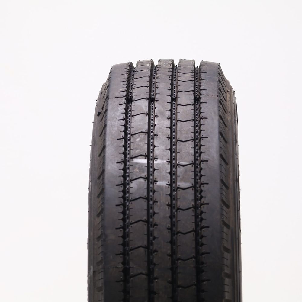 New LT 215/75R17.5 Goodride CR960A 135/133J - 14/32 | Utires