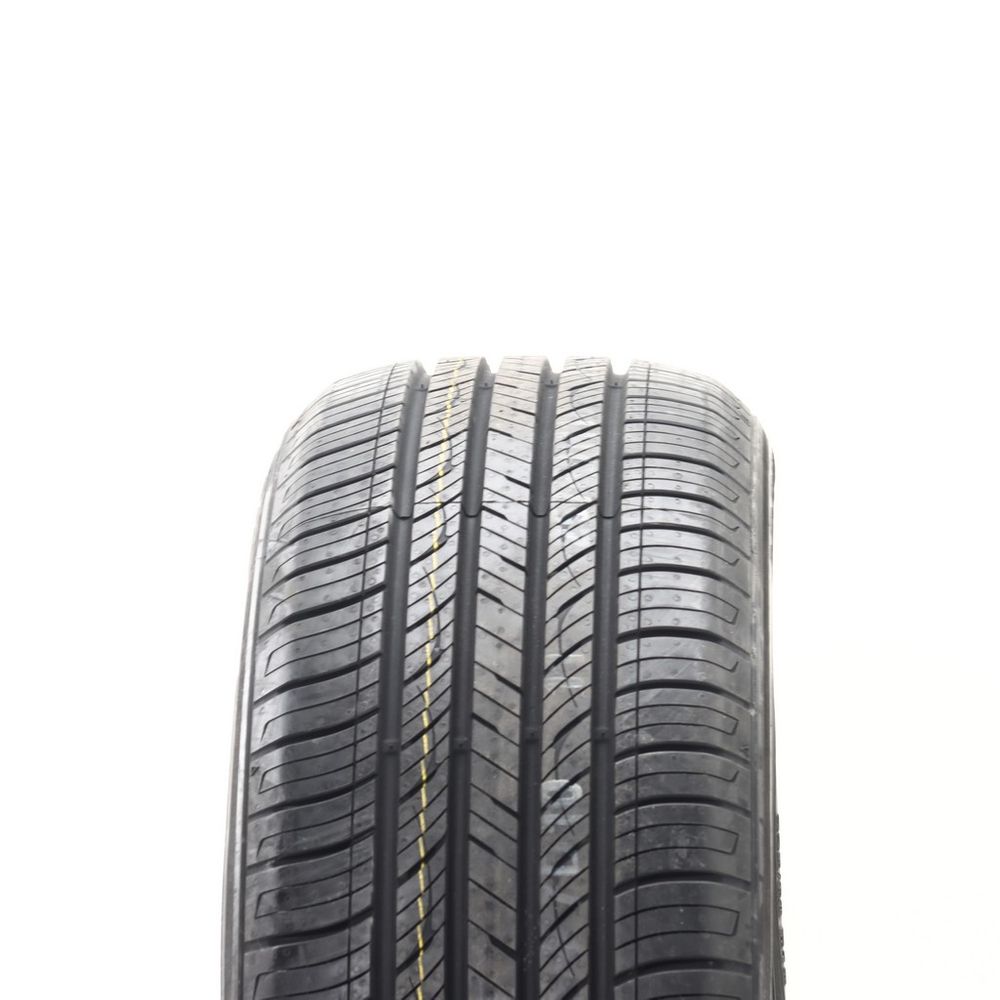 Set of (2) New 225/60R18 Kumho Crugen HP27 104V | Utires