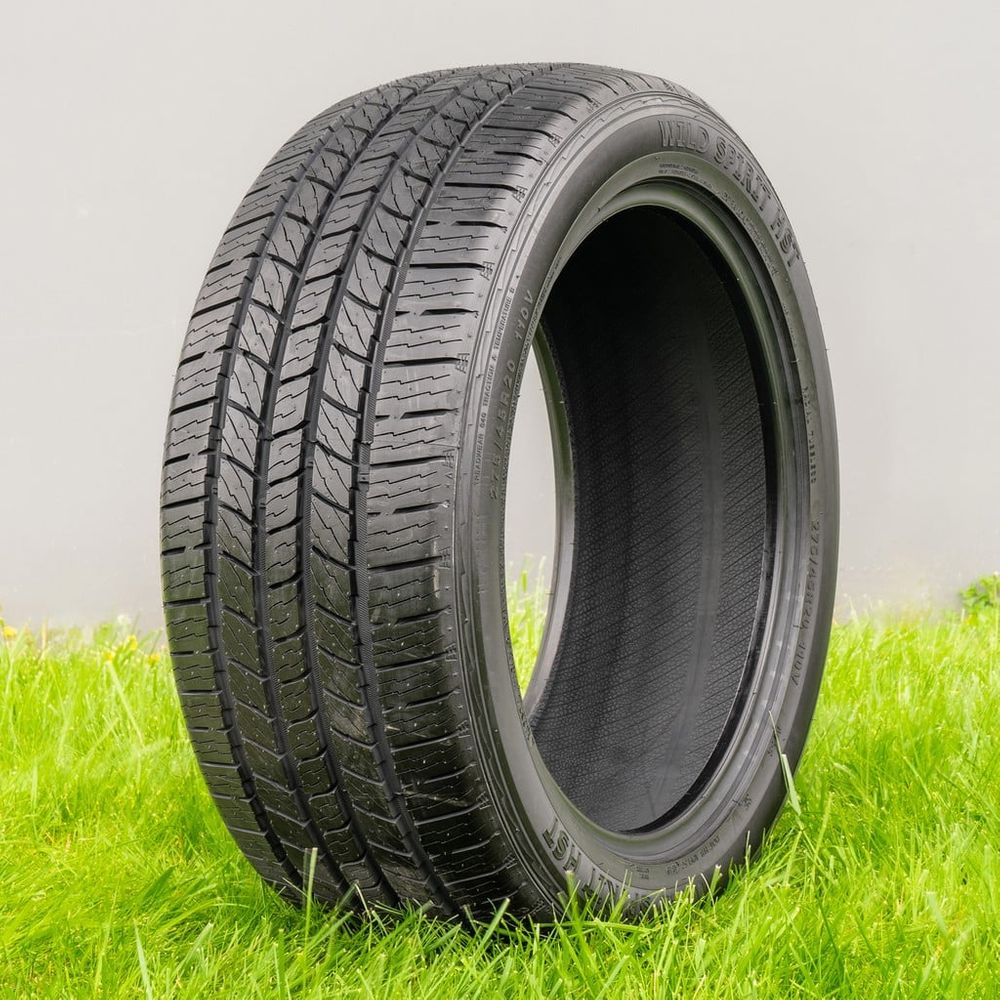 Set of (4) New 275/45R20 Wild Spirit HST 110V | Utires