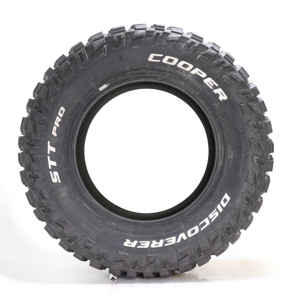 Driven Once LT 275/70R18 Cooper Discoverer STT Pro 125/122P E - 21/32 ...