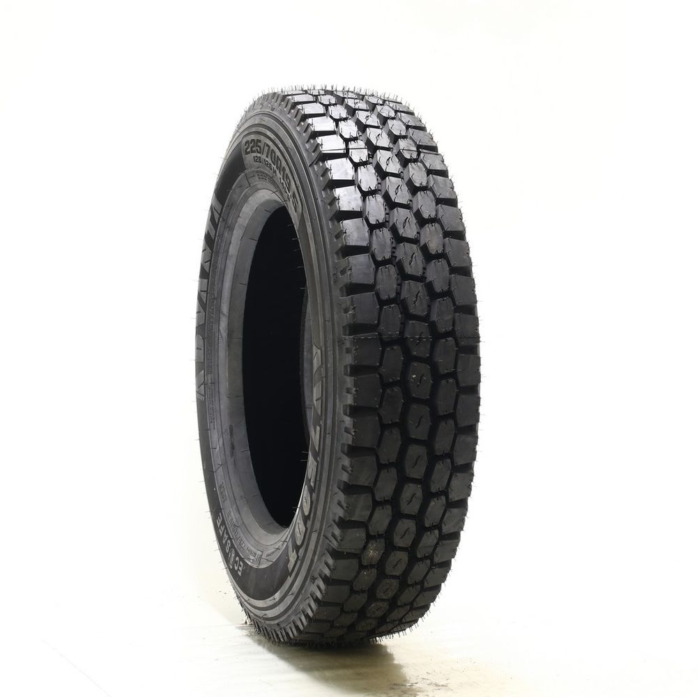 New 225/70R19.5 Advanta AV750DT 128/126M - 19/32 | Utires