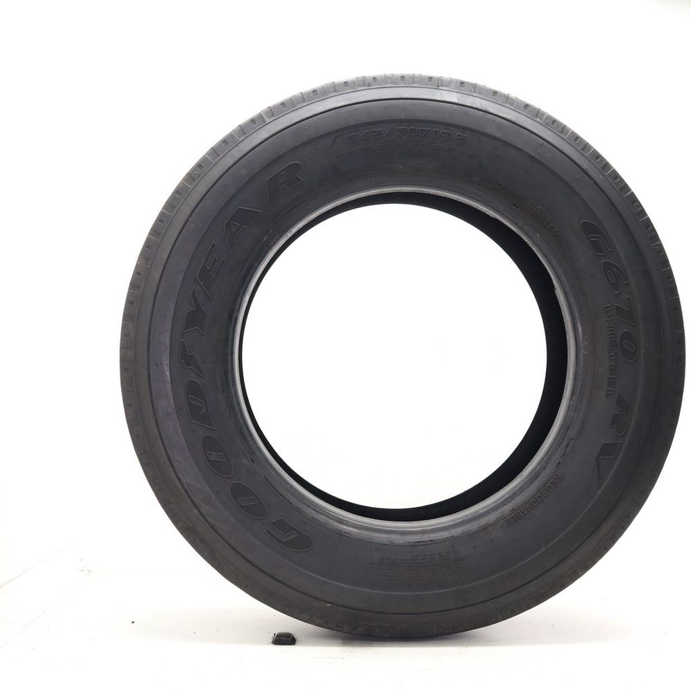 Used 245/70R19.5 Goodyear Unisteel G670 RV 1N/A - 11/32 | Utires