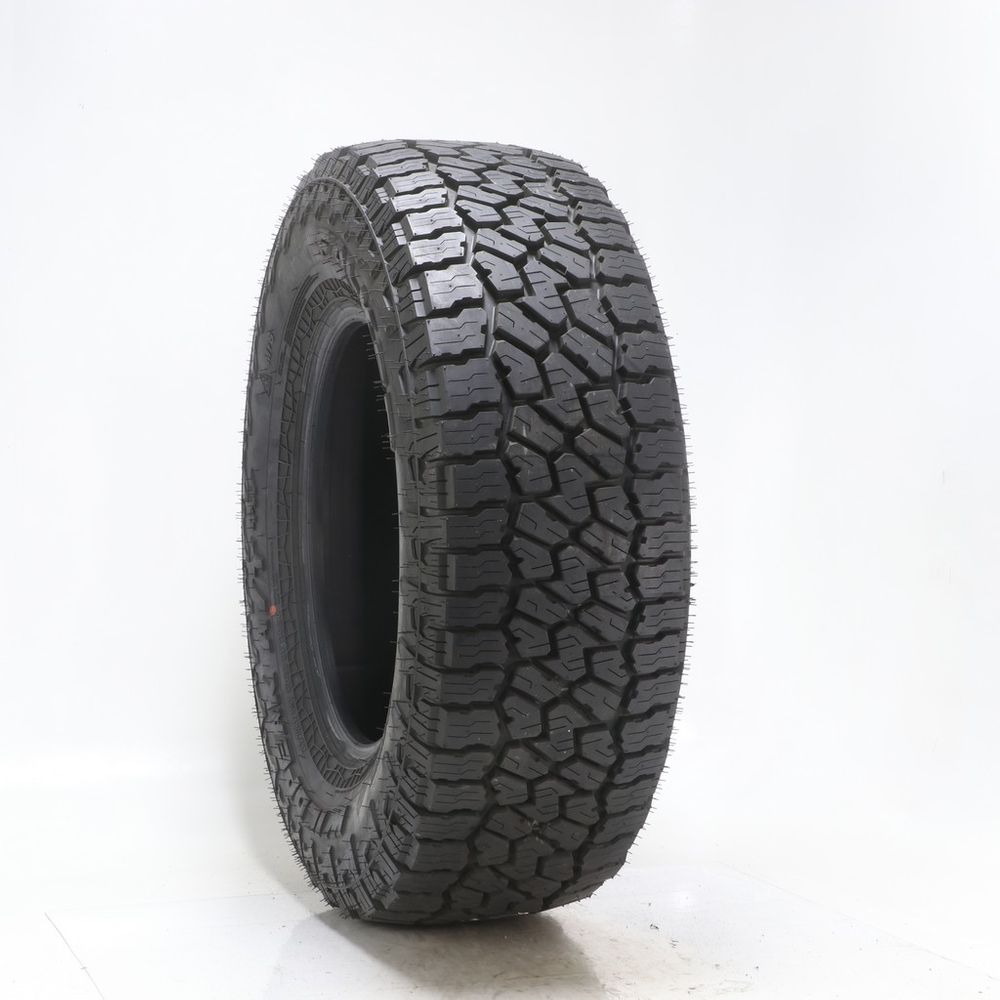 Driven Once 265/70R17 Falken Wildpeak A/T4W 115T - 13.5/32 | Utires