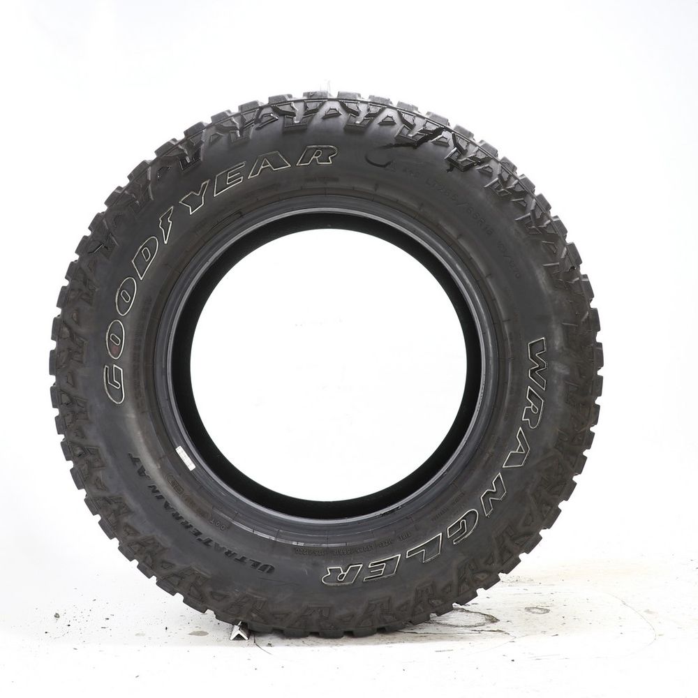 Used LT 285/65R18 Goodyear Wrangler Ultra Terrain AT 125/122Q - 10/32 ...