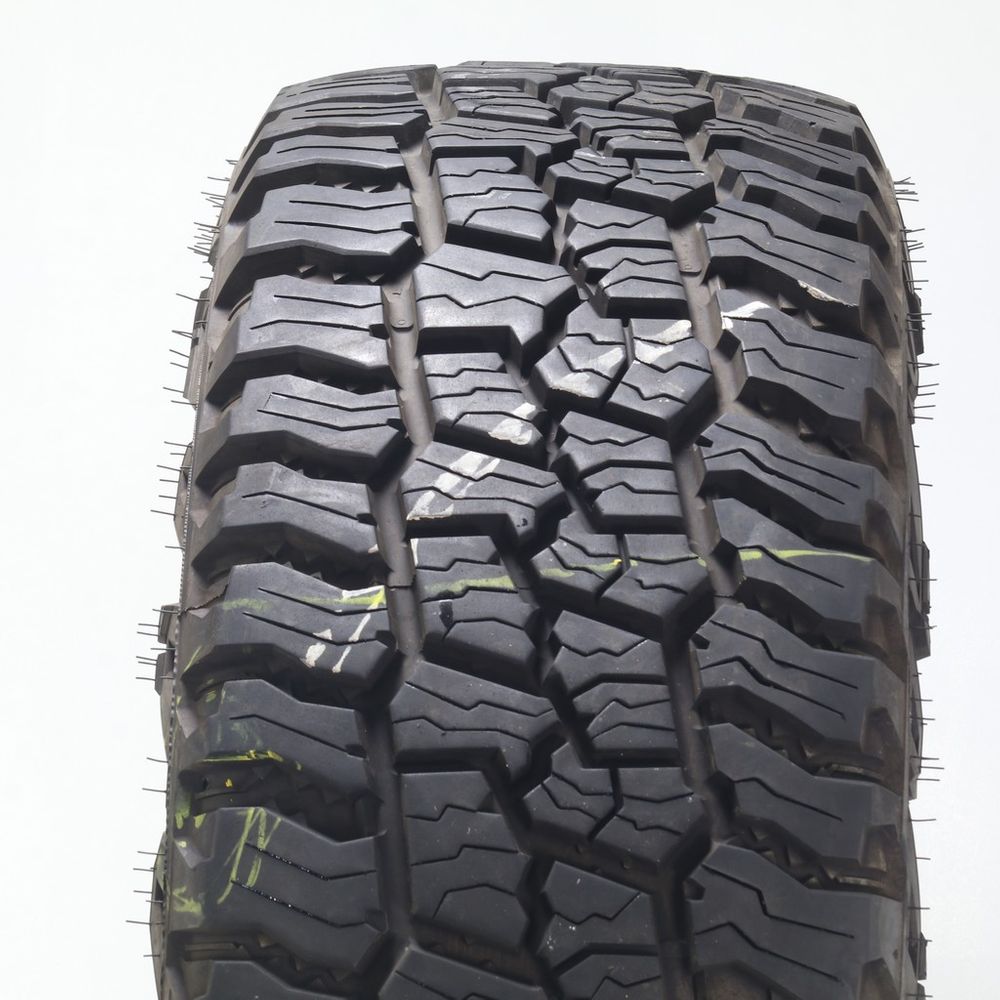 Used LT 315/70R17 Mickey Thompson Baja Boss A/T 121/118Q E - 17/32 | Utires