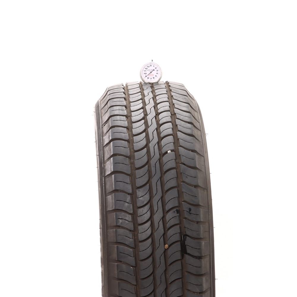 Set of (2) Used 235/65R18 Vantage Suv 106T - 8.5-10/32 | Utires