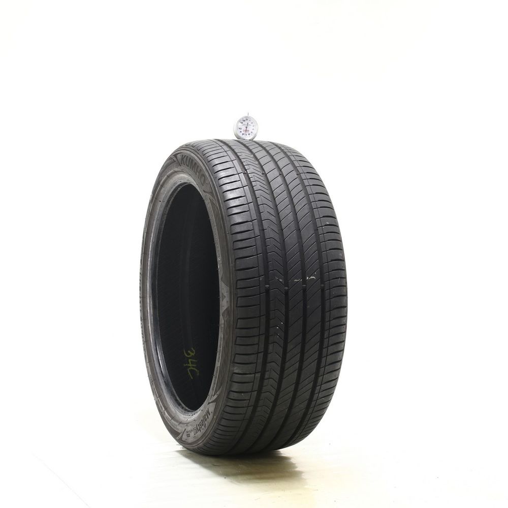 Set of (2) Used 235/40ZR18 Kumho Majesty 9 Solus TA91 95W - 7.5/32 | Utires