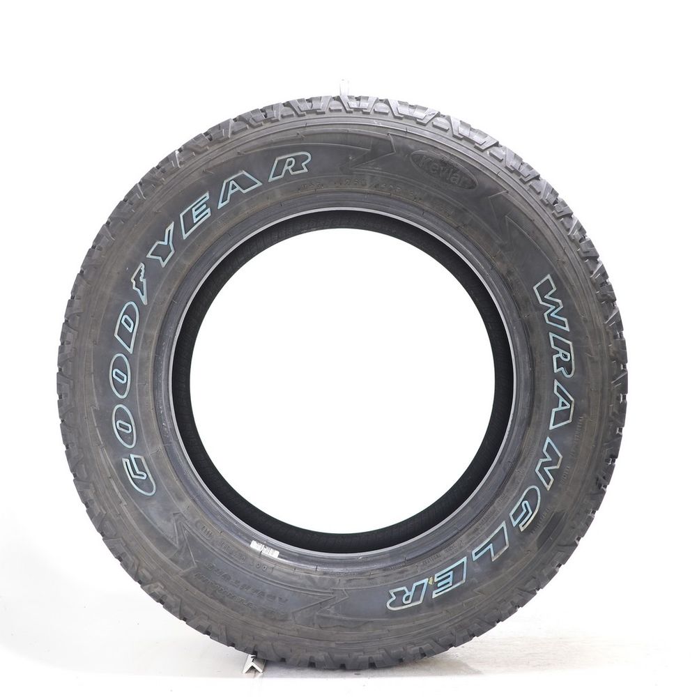 Set of (2) Used 265/60R18 Goodyear Wrangler All-Terrain Adventure Kevlar 110T - 8.5-10/32 | Utires